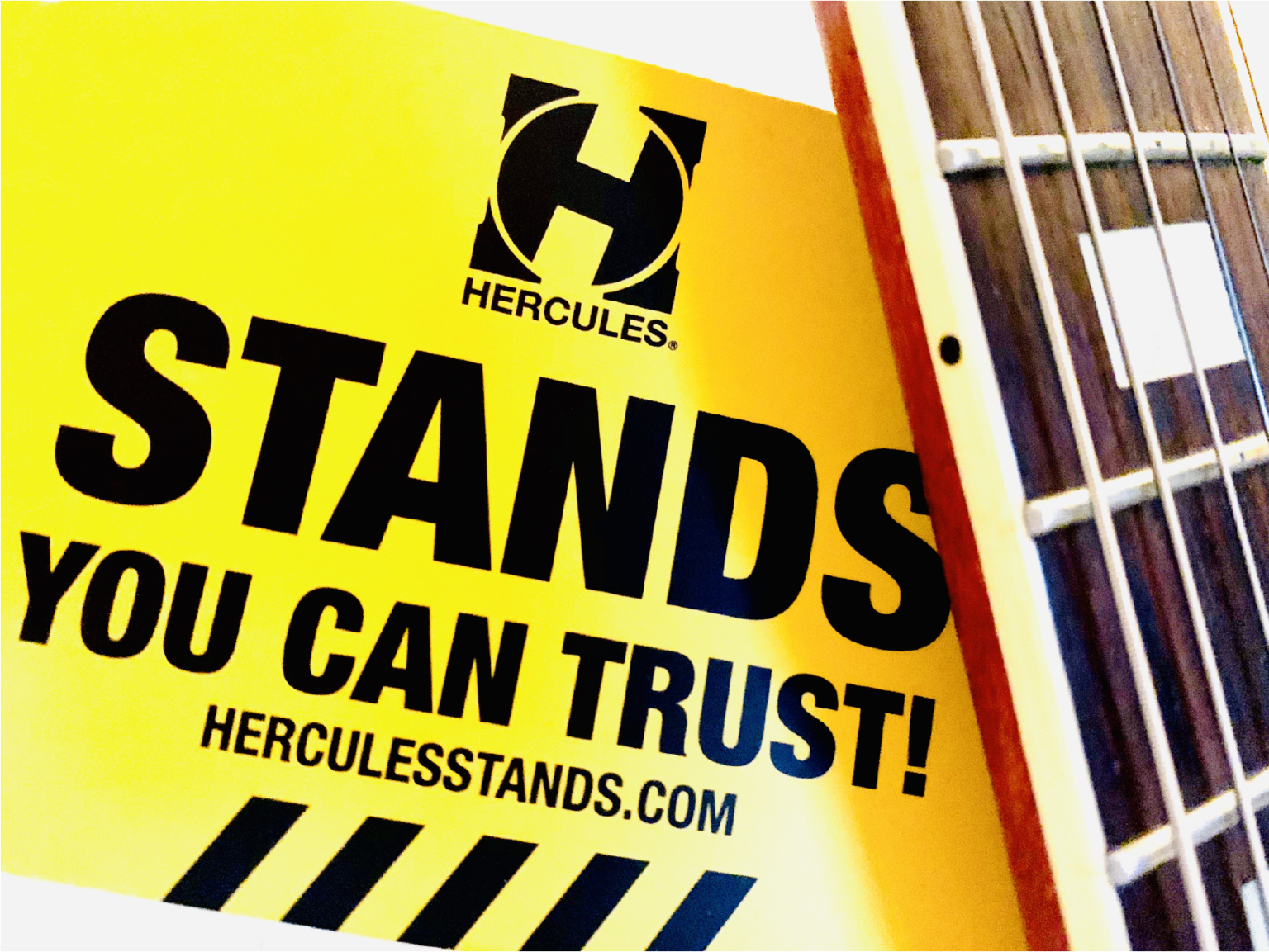 HERCULES(ハーキュレス)のギタースタンド、GS414かGS415のどちらを買うべきか？違いと感想 | タクバヤシのぼへみあん